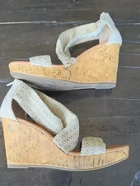 Montego Bay Club | Shoes | 95 Montego Bay Club Cream Scalloped Lace ...